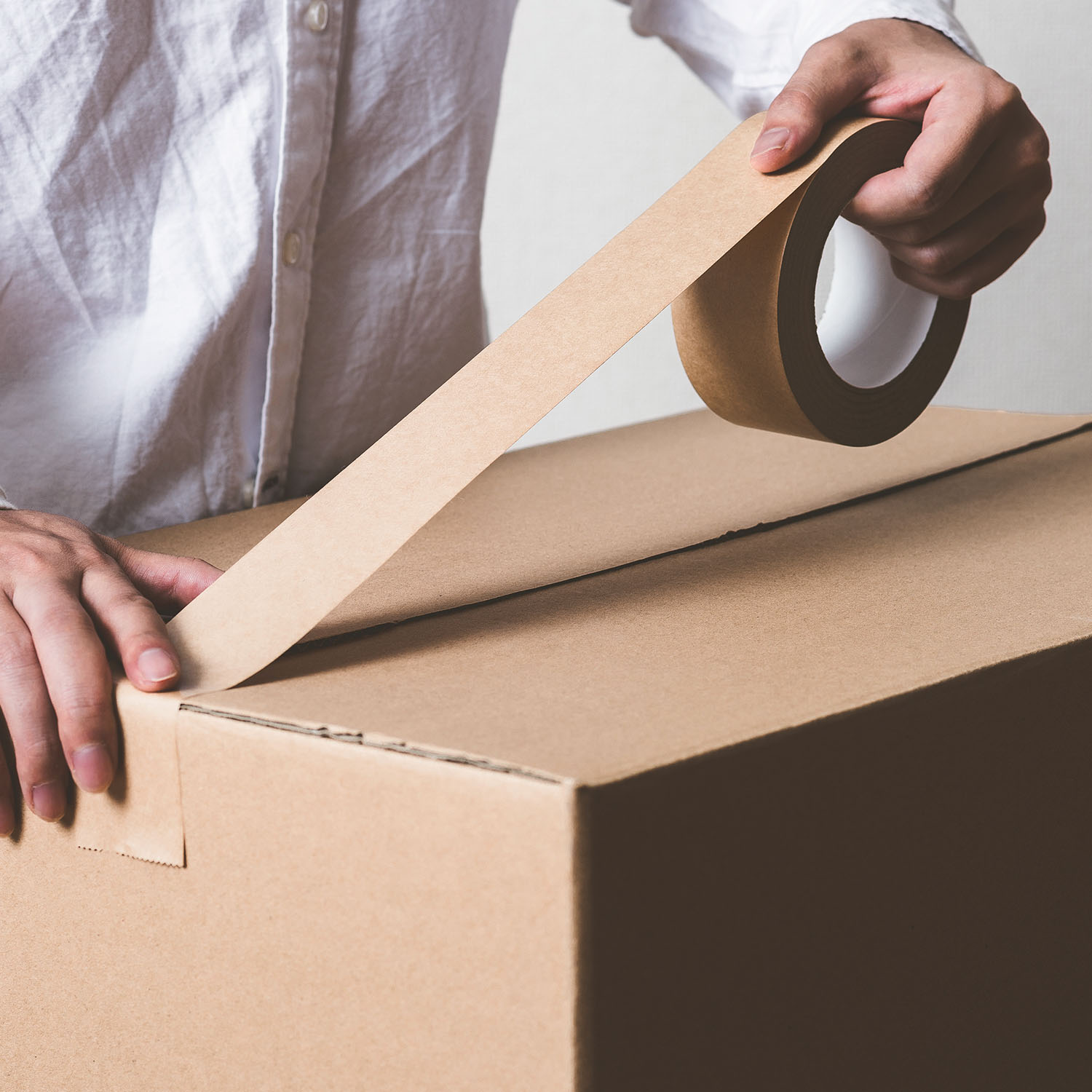 We provide high-quality water & chemical resistant peel and reveal labels.